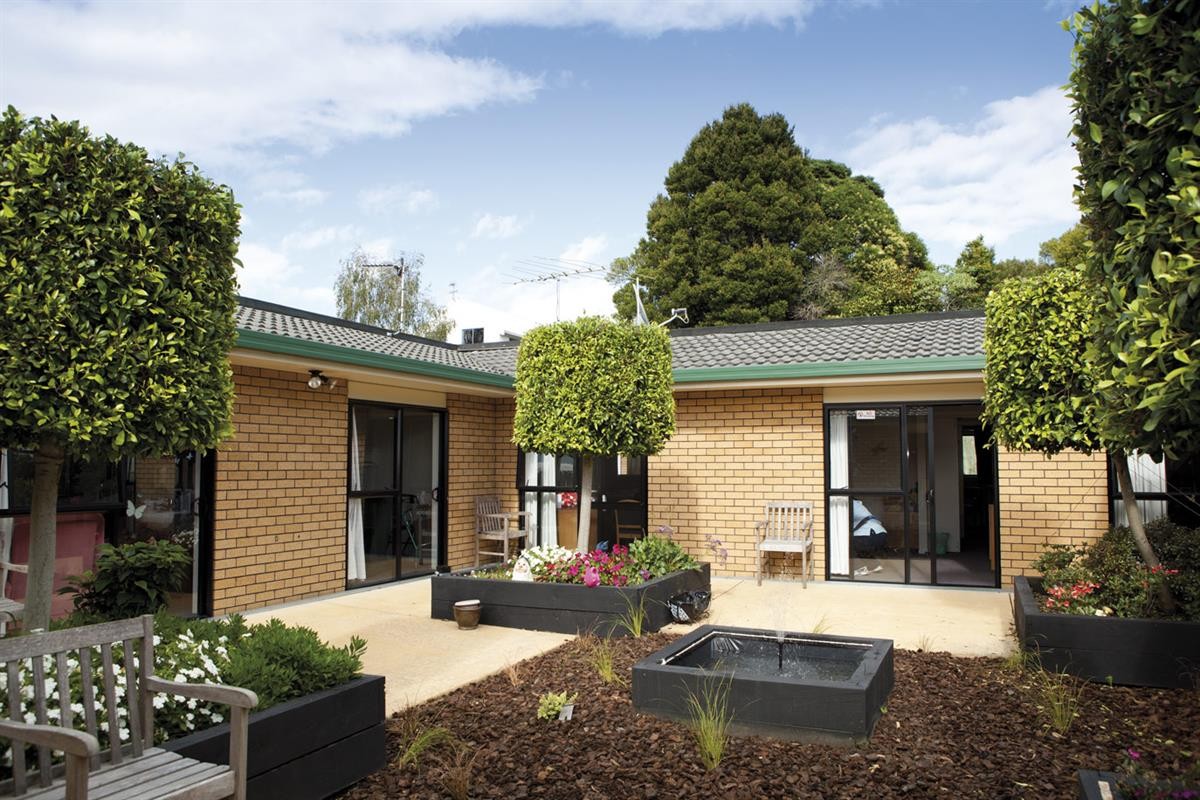 Amberwood Rest Home | Rest Home | Village Guide