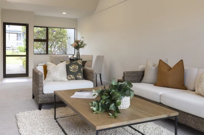 LIGHT & BRIGHT - Crestwood Village - Metlifecare